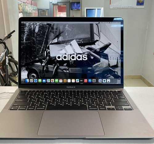 Зв8 Apple MacBook Air M1