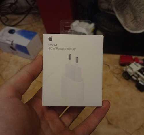 Адаптер apple 20w