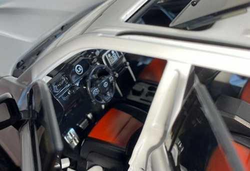 Машинка модель Lexus LX600