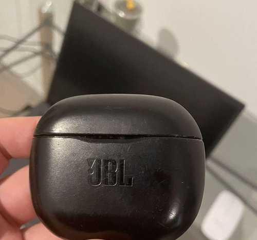 Беспроводные наушники jbl