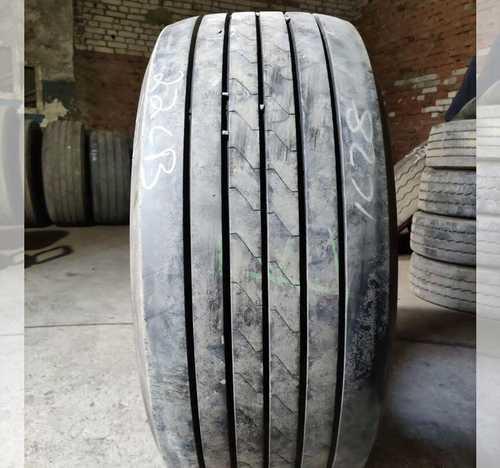 Грузовая шина бу 385 55 R22.5 Goodyear