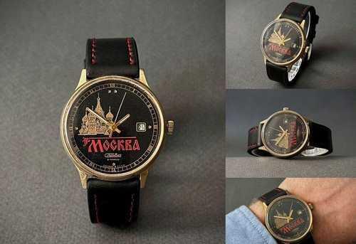 Слава Москва с календарем - наручные часы СССР