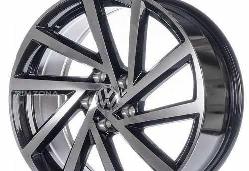 Литой диск в стиле Volkswagen R18 5x112
