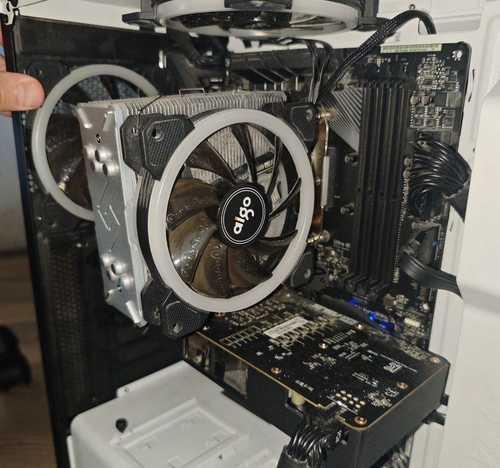 Ryzen 7 2700x,ASRock fatality x470,16 gb ddr 3466