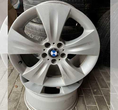 Продаю два задних ориг.диска R19 на Бмв Х5