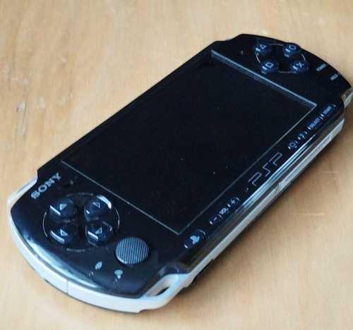 Sony PSP 3008 16 Гб прошитая много игр