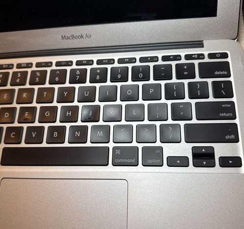 Macbook Air A1465 на запчасти