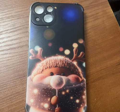 Чехол на iPhone 13