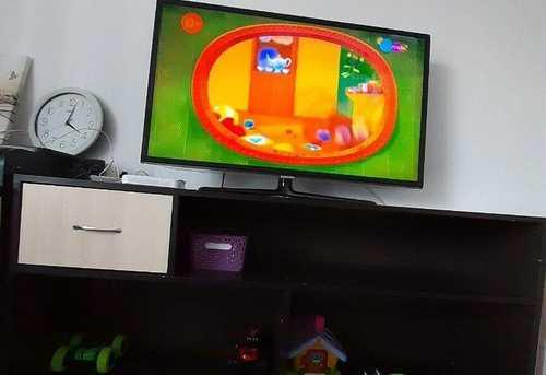 Подставка для телевизора и игрушек