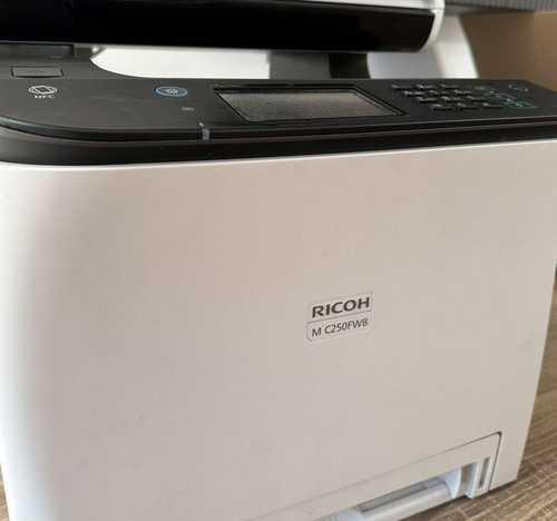 Лазерный цветной принтер Ricoh