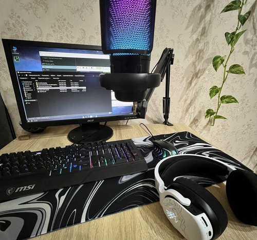 Монитор acer