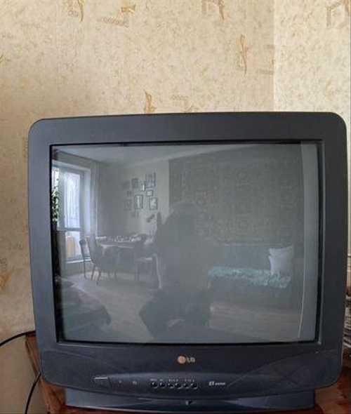 Телевизор бу кинескопный LG-21 дюйм