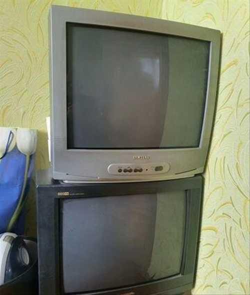 Телевизор бу Samsung CS-21F5R и Panasonic TC-2170R