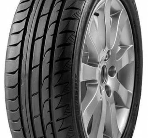 Evergreen EU728 245/40 R18