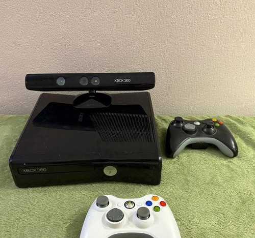 Xbox 360 freeboot 256 гб   kinect   2 геймпада