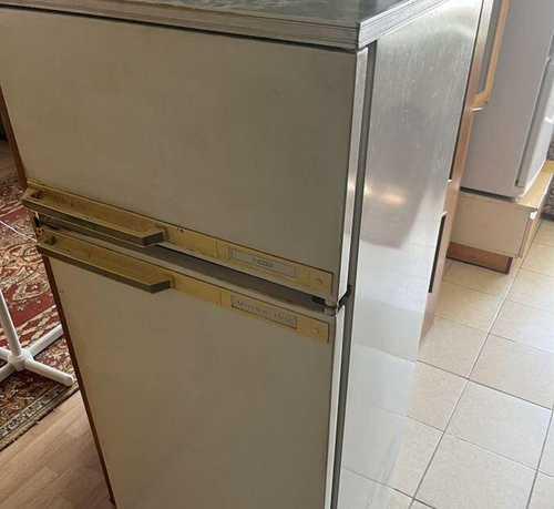Холодильник минск - 15м