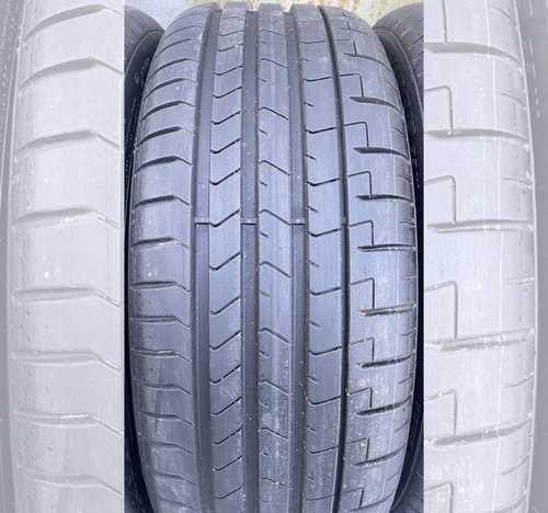 Pirelli P Zero PZ4 255/35 R19 и 225/40 R19