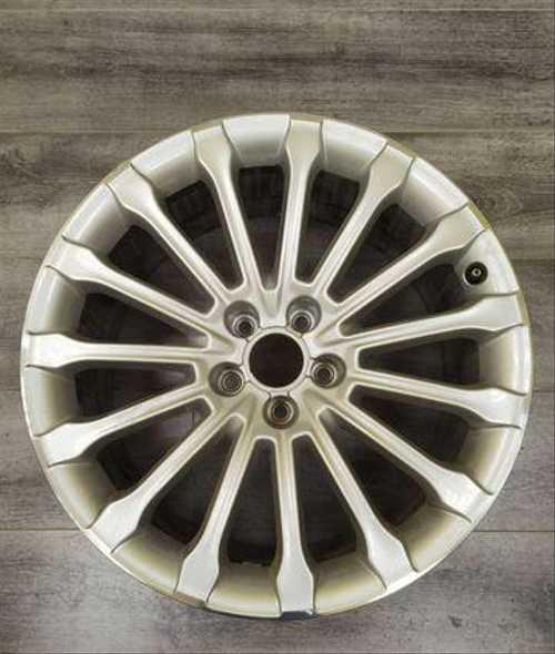 Диски Audi A8 9x19 PCD 5x112 ET33 DIA 66.6