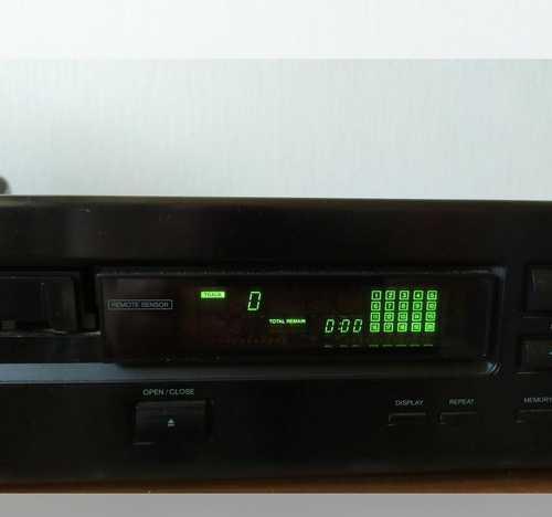 Onkyo DX-7011 Hi-Fi CD плеер