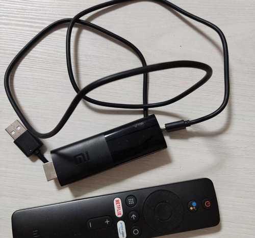 Приставка Xiaomi Mi TV Stick