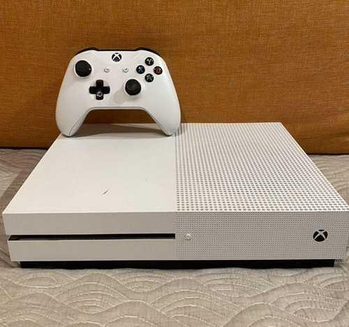 Xbox One S