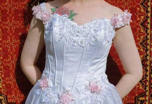 Свадебное платье в стиле 90х