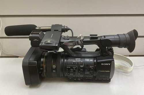 Видеокамера Sony HXR-NX3