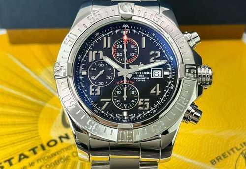 Часы Breitling Avenger II Chronograph