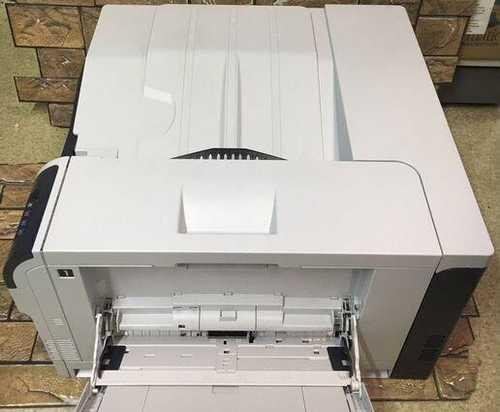 Принтер HP Color LaserJet Professional CP5225