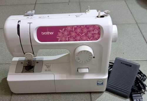 Швейная машина Brother LS-200
