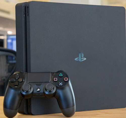 PlayStation 4 slim