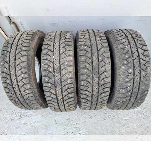 Bridgestone Ice Cruiser 7000 205/65 R15