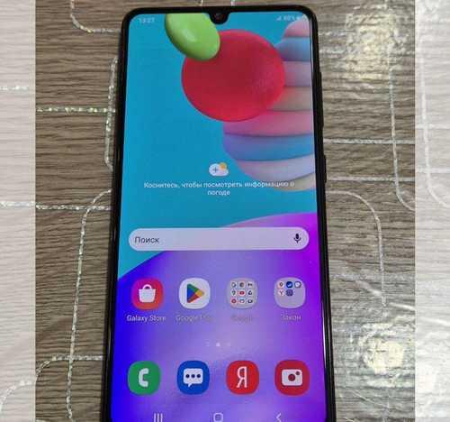 Samsung Galaxy A41, 4/64 ГБ