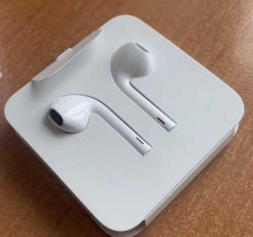 Наушники lightning earpods оригинальные