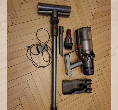 Пылесос dyson V15S