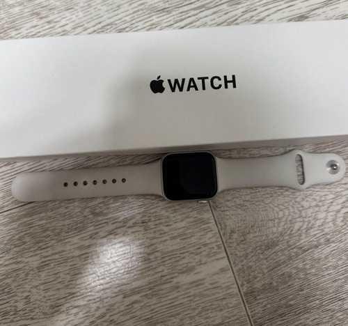 Часы Apple watch se 40 mm