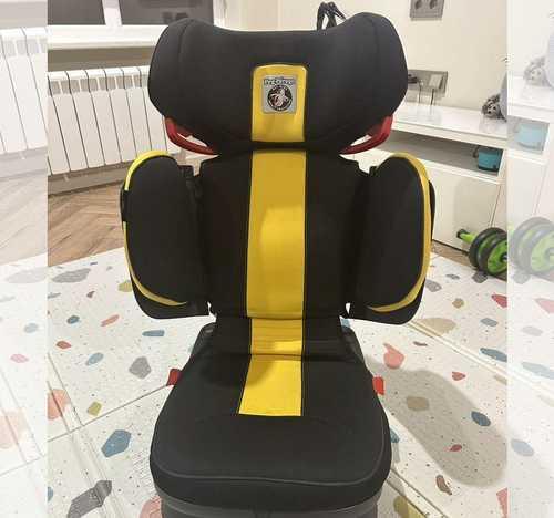 Автомобильное кресло peg perego