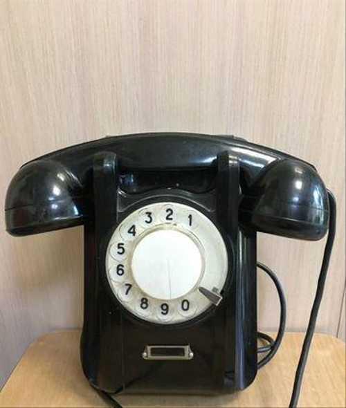 Телефон настенный старинный карболитовый