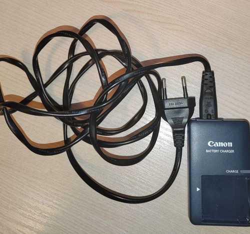 Зарядное устройство Canon CB-2LVE