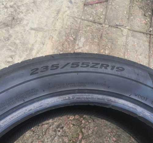 Laufenn G Fit 4S 235/55 R19 105W