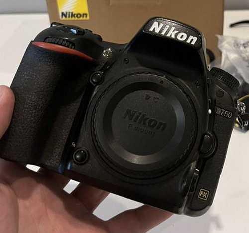 Фотоаппарат nikon d 750 body