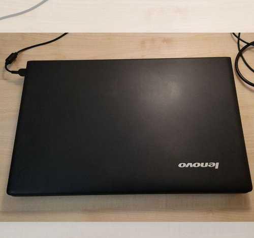 Ноутбук Lenovo G700 экран 17,3