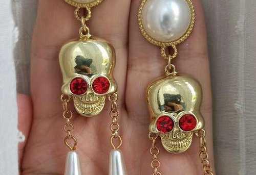 Серьги в стиле Alexander McQueen