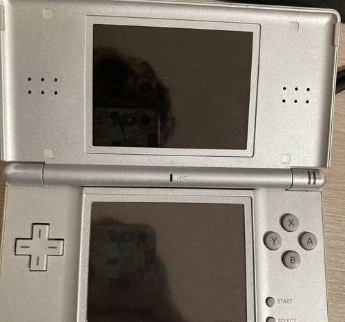 Nintendo DS lite