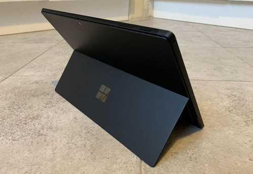 Планшет Surface Pro 6 i5 8GB 256GB Matte Black