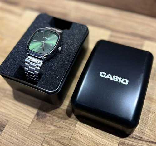 Часы casio vintage green