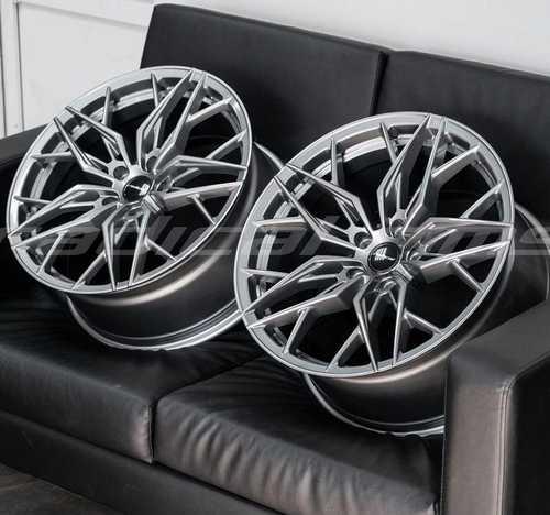 Radical WF-1 19x8.5   19x9.5 5x112 Gloss Gunmetal