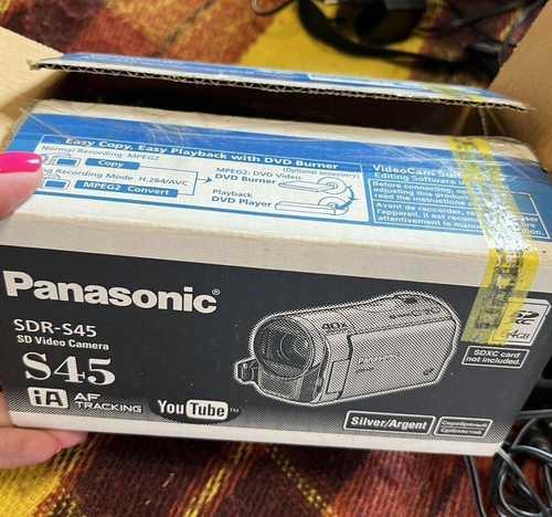 Видеокамера panasonic sdr s45