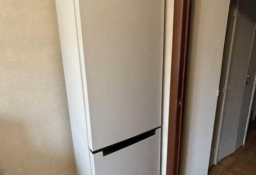 Холодильник indesit df4180w no frost