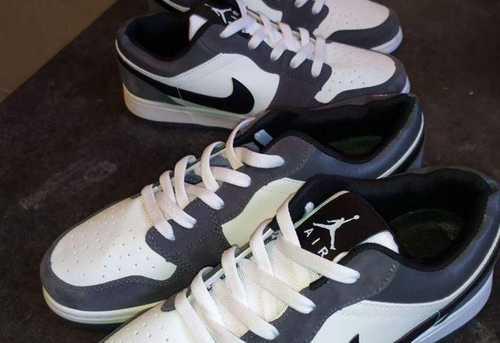 Кроссовки Nike air Jordan на 35/36 размер